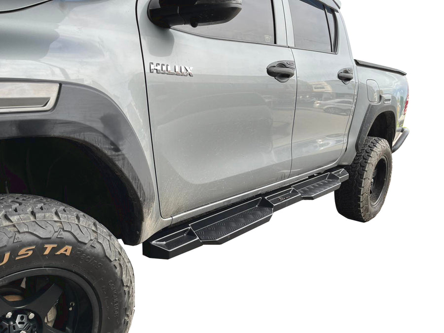 C2 Extreme Side Steps HILUX/RANGER/NAVARA/DMAX – Zeus 4x4 Accessories